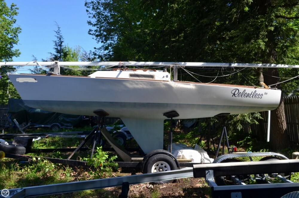 J22 Sailboat Interior | atelier-yuwa.ciao.jp