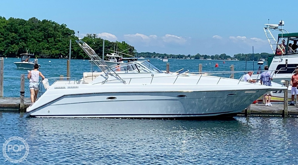 Sold: Rinker Fiesta Vee 300 Boat in Grosse Ile, MI | 246033 | Pop Sells