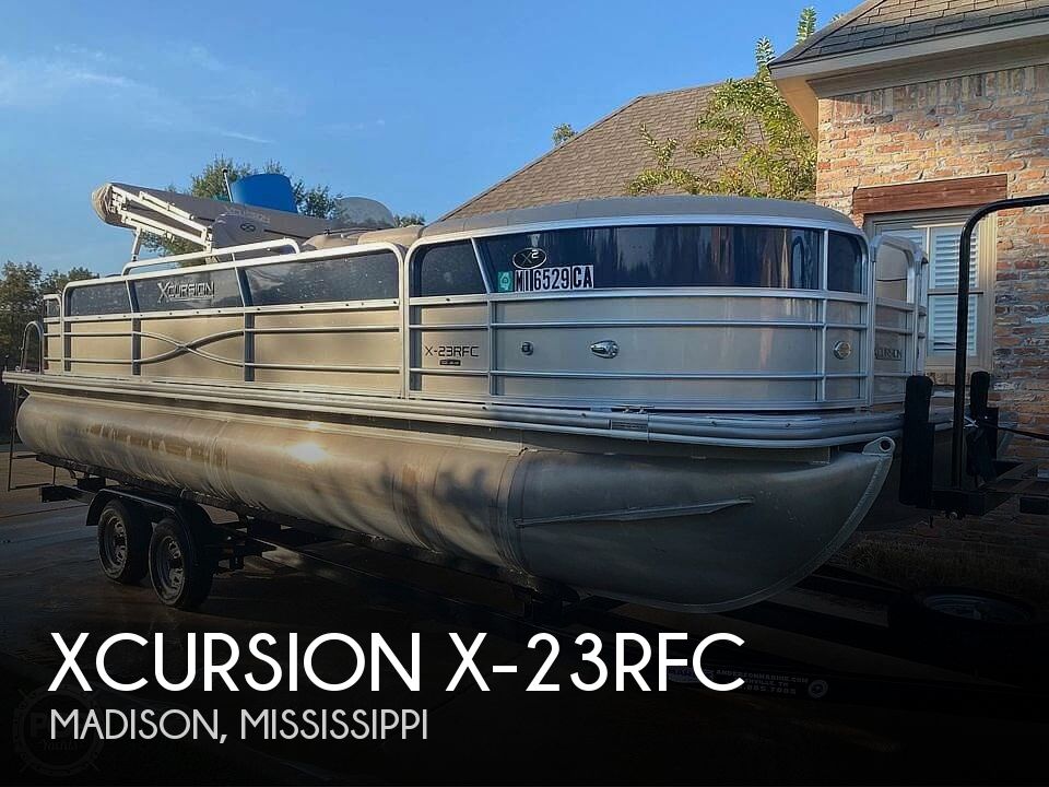 2016 Xcursion X-23RFC Pontoon Boat for Sale in Madison, MS