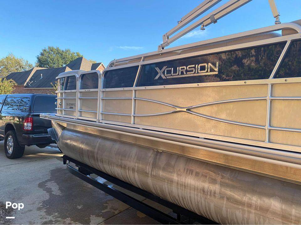 2016 Xcursion X-23RFC Pontoon Boat for Sale in Madison, MS