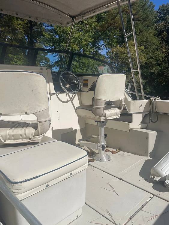 1999 Arima Sea Ranger 19 Power boat for Sale in Montross, VA