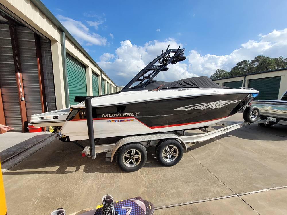 2018 Monterey SS 238 Power boat for Sale in Crosby, TX