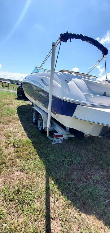 2005 24 foot Monterey Explorer Deck Boat for Sale in Panna Maria, TX