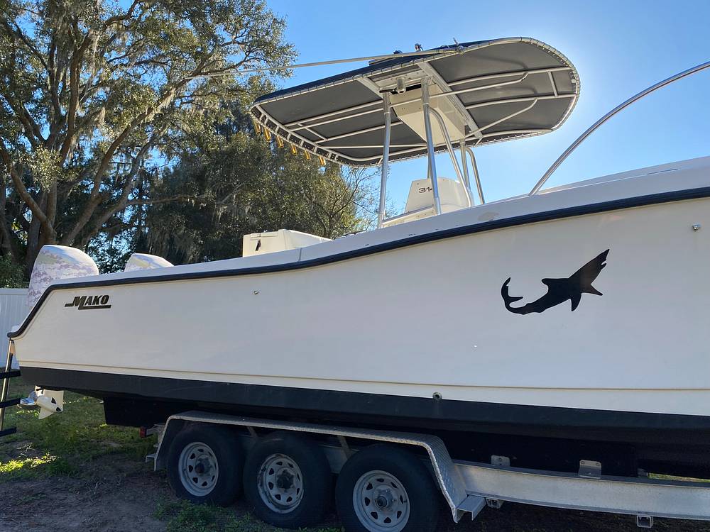2002 Mako 314 Cuddy Power boat for Sale in Tarpon Spgs, FL
