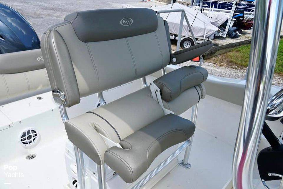 2022 Key West 219FS Power boat for Sale in Lithia, FL