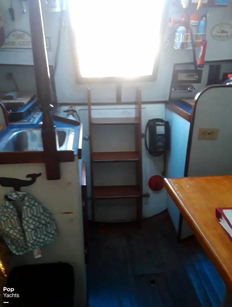 1975 Morgan 30 Sailboat for Sale in Bayonet Point, FL