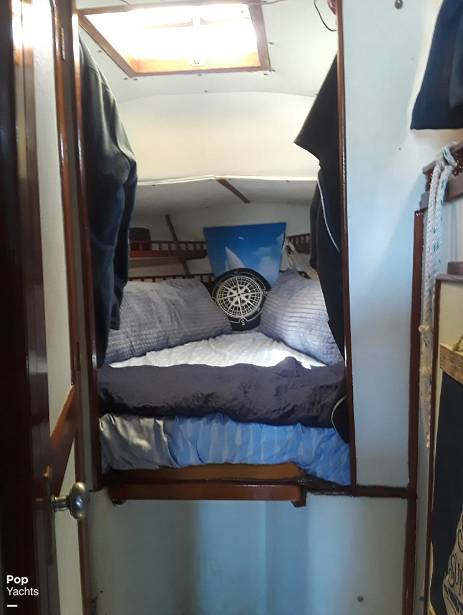 1975 Morgan 30 Sailboat for Sale in Bayonet Point, FL