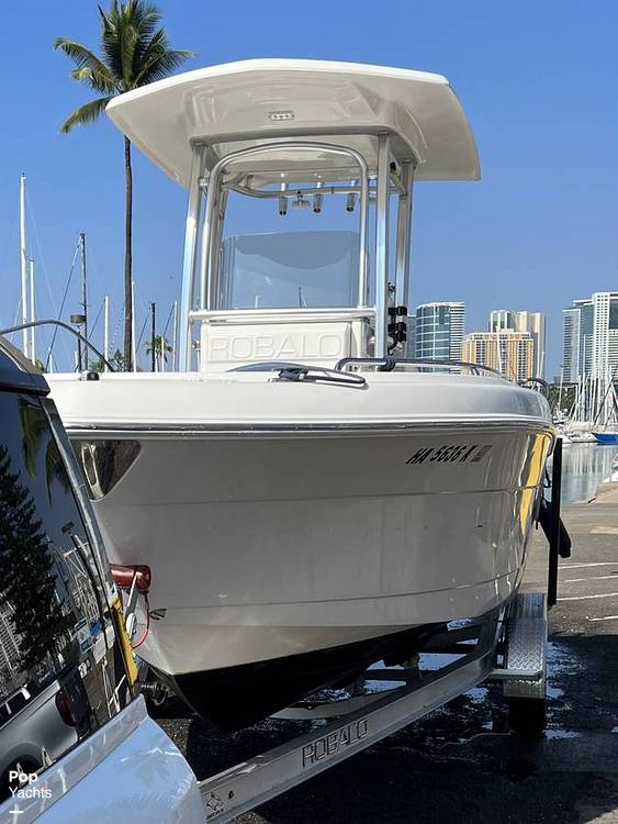 2020 Robalo 222EX Power boat for Sale in Honolulu, HI