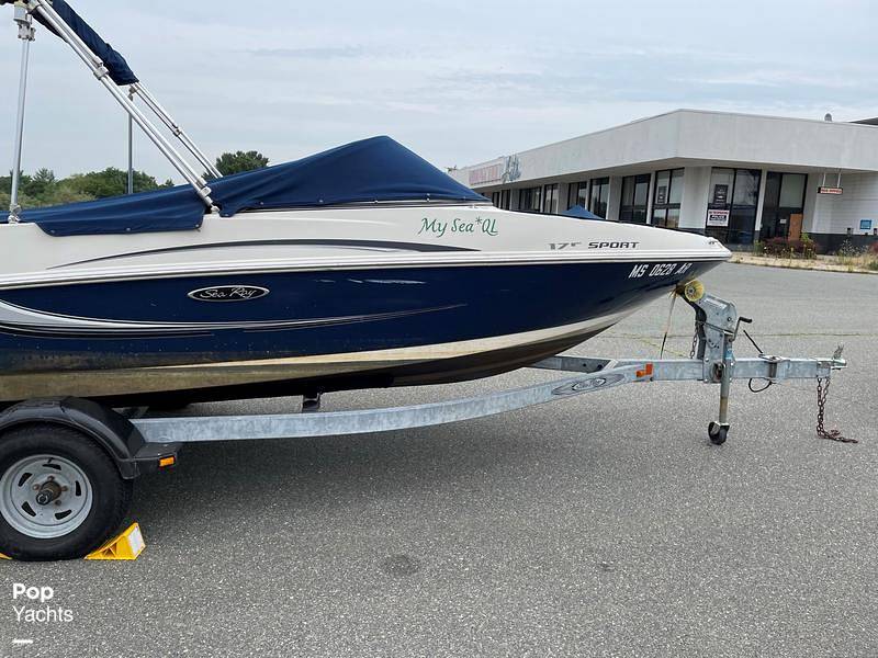2010 Sea Ray 175 Sport Power boat for Sale in N Cambridge, MA
