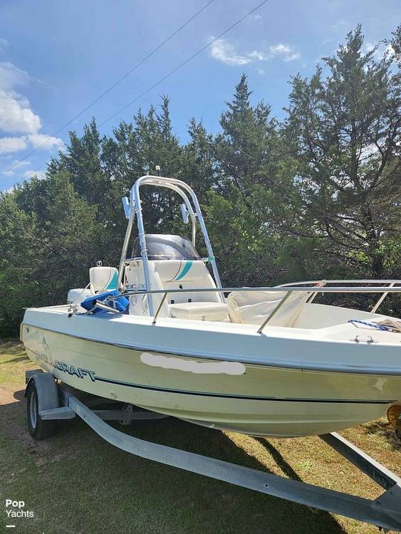1995 Wellcraft CCF 190 Power boat for Sale in Midlothian, TX