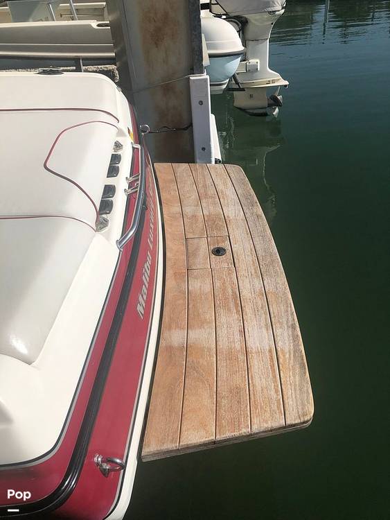 2001 23 foot Malibu Sunsetter VLX Power boat for Sale in Bee Cave, TX