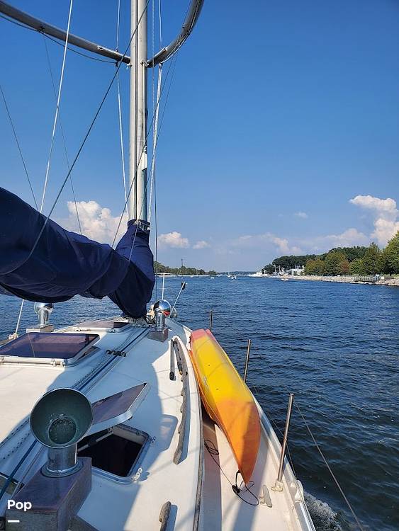 1984 Hinterhoeller Nonsuch 36 Sailboat for Sale in Norton Shores, MI