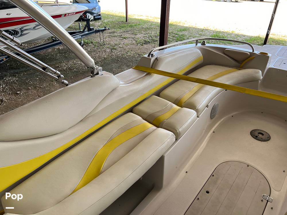 2006 Starcraft Aurora 2000 Deck Boat for Sale in Andice, TX