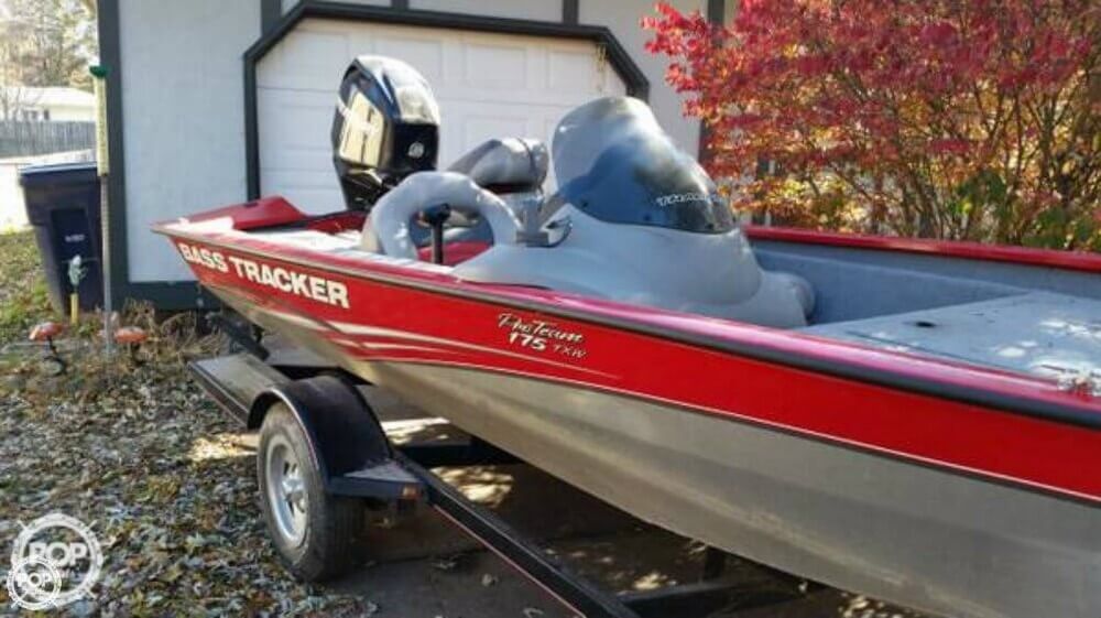 2004 Bass Tracker 175 Specs